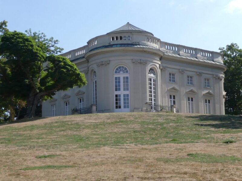 Braunschweig: Private City Walking Tour with Certified Guide - FAQs
