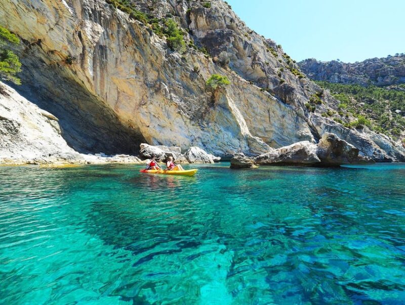 Breathtaking guided tour from Sant Elm to the caves - Key Points