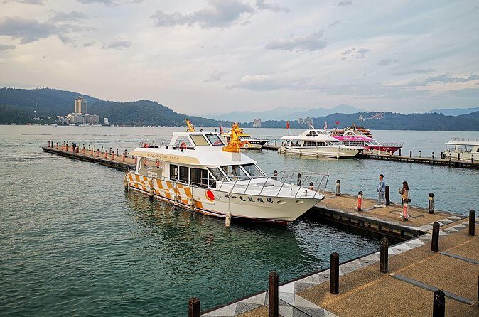 Breathtaking Sun Moon Lake Tour - The Transport and Group Dynamics