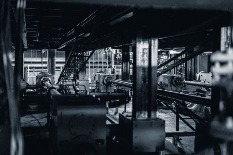 Bremen: Underworld Tour with the Cellar of the Theatre - A Closer Look at Bremen’s Underground Secrets