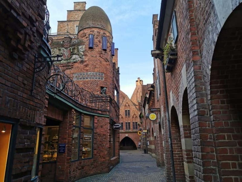 Bremen's old town: highlights of the historic city center - An In-Depth Look at Bremen’s Old Town Tour
