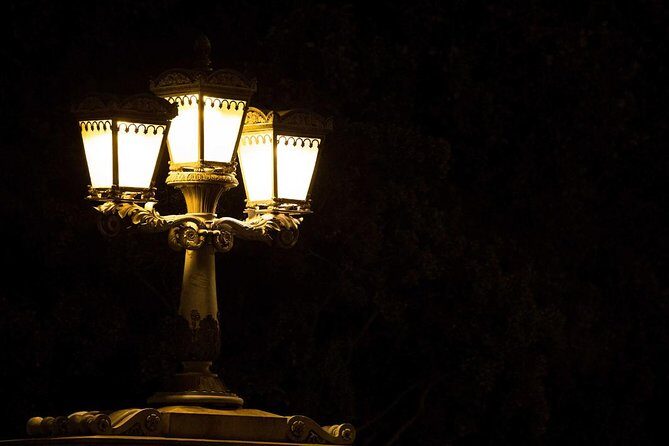 Bright Lights of Budapest Night Tour with Boat Cruise and Wine - Final Summary