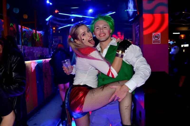 Brighton: Halloween Bar Crawl/ 5+ Venues, Free Shots & More - Introduction: A Night to Remember in Brighton