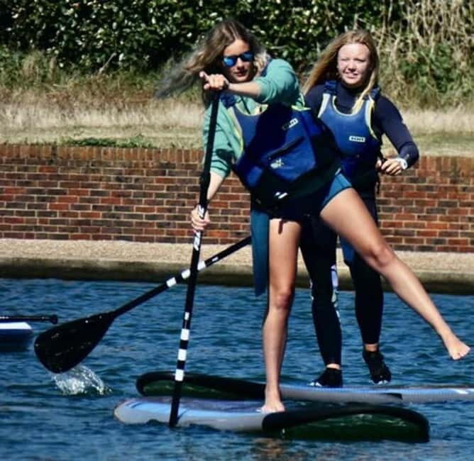 Brighton & Hove: Stand Up Paddleboarding Taster Session - Exploring the Paddleboarding Experience in Hove