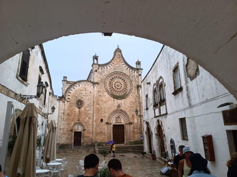 Brindisi: Alberobello, Ostuni Tour for Cruise ship - Authenticity and Local Flavor