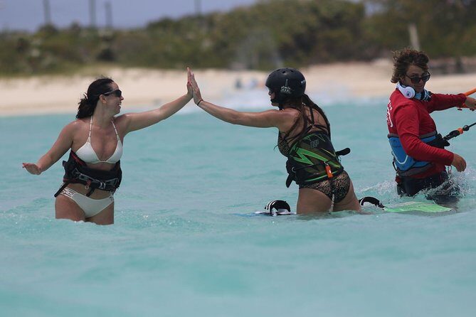 Bring A Friend Kiteboarding Lesson - Introduction: What to Expect from the Bring A Friend Kiteboarding Lesson