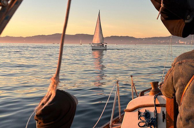 Bring Your Own Beverages One Hour Harbor Cruise - What Past Travelers Say