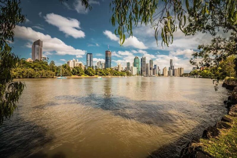 Brisbane: Private Brisbane Tour with Stops - Key Points