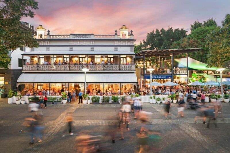 Brisbane: South Bank Combo Pass - Lunch at The Plough Inn: A Local Favorite