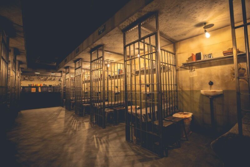 Bristol: Alcotraz Immersive Prison Cocktail Experience - FAQ