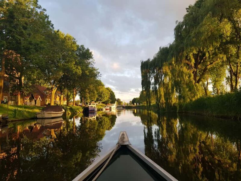 Broek in Waterland: Kayak Rental Close to Amsterdam - Who Should Consider This Experience?
