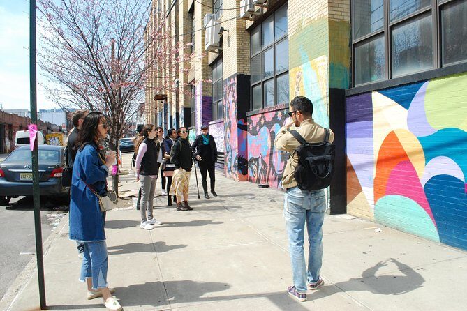 Brooklyn Art Walk, Drink Crawl, & City Views - Brooklyn Bridge Park: A Scenic Start