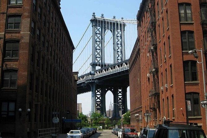 Brooklyn Bridge and Manhattan Sights Walking Tour - Starting Point: Dumbo and Brooklyn’s Art Scene