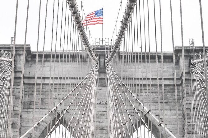 Brooklyn Bridge & DUMBO Neighborhood Tour - from Manhattan to Brooklyn - What Past Travelers Say