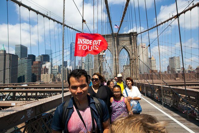 Brooklyn Bridge & DUMBO Neighborhood Tour - from Manhattan to Brooklyn - FAQs