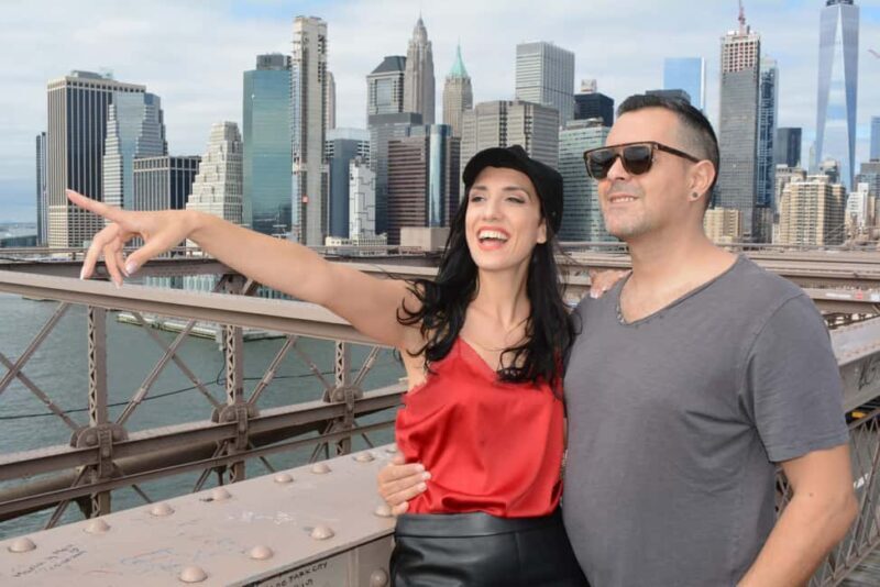 Brooklyn Bridge & Neighborhoods  2-Hour Photo Shoot Tour - An In-Depth Look at the Tour Experience
