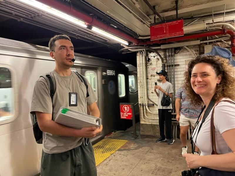 Brooklyn: Discover Hidden NYC Subway Secrets - Private - Who Should Consider This Tour?