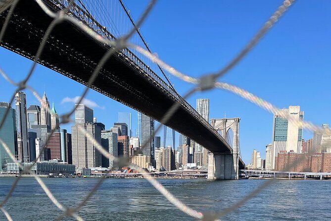 Brooklyn Heights: New York City's First Suburb - Who Should Sign Up?