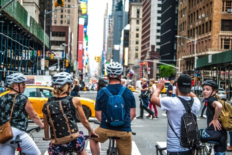 Brooklyn: Sightseeing Bike Tour with Local Guide - Practical Considerations