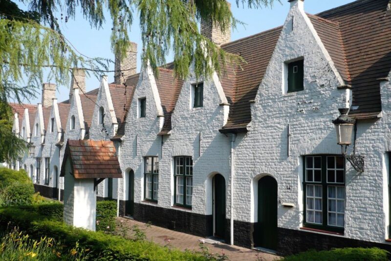 Bruges Beer and Chocolate Walking Tour - Key Points