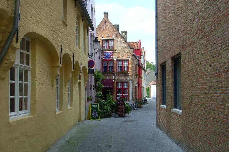 Bruges: Christmas Market Private Walking Tour - Practicalities and Value