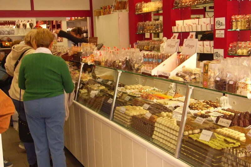 Bruges: Christmas Market Private Walking Tour - Who Will Love This Tour?