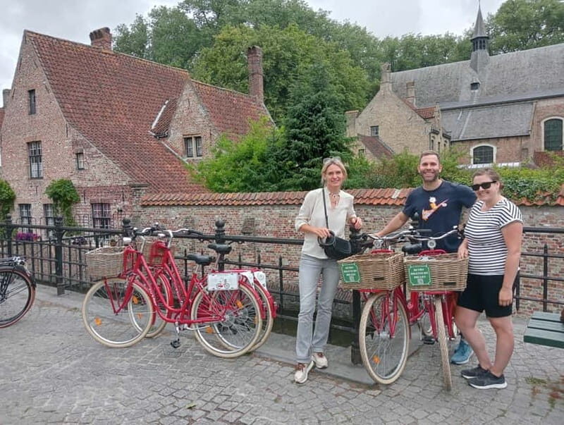 Bruges: Guided Retro Bike Tour of Highlights and Hidden Gems - Frequently Asked Questions