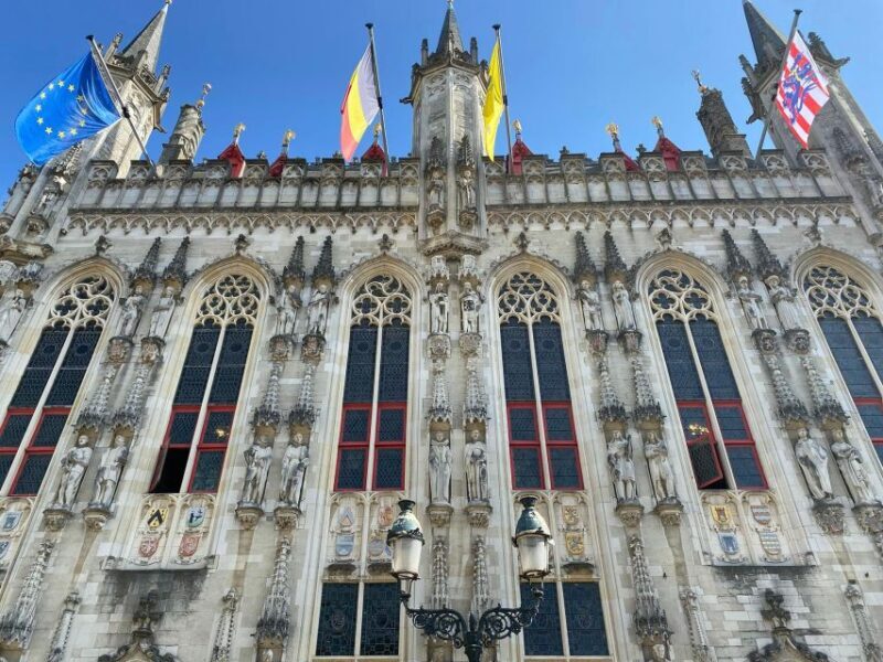 Bruges Guided Walking Tour: Stories, Mysteries and People - Summary