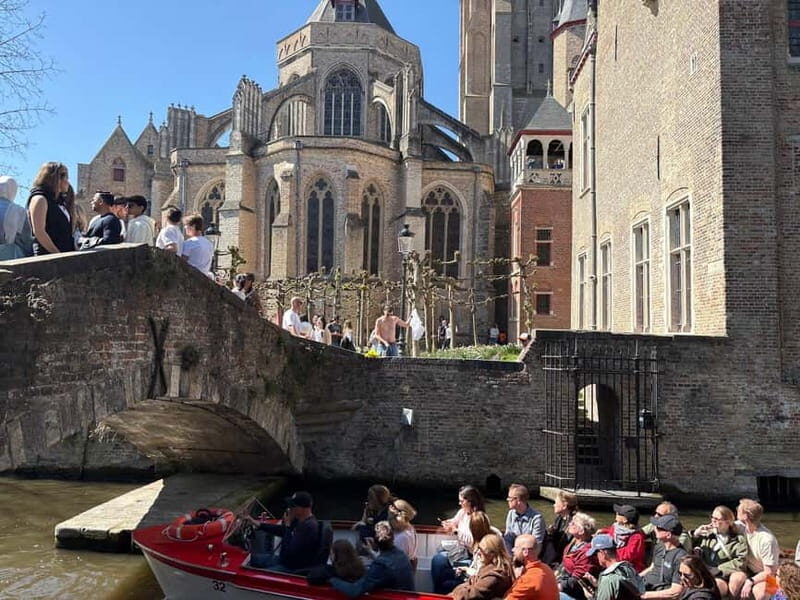 Bruges highlights, hidden gems & chocolate tour,small group - An In-Depth Look at the Tour Experience