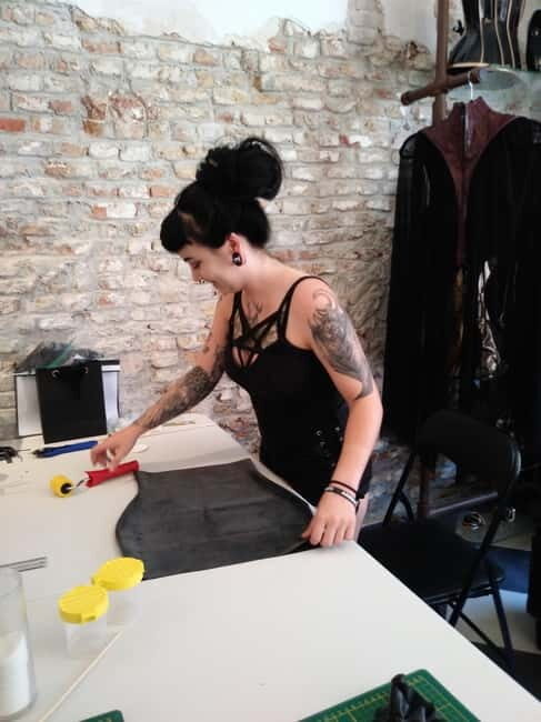 Bruges: Latex Clothing Workshop - Key Points