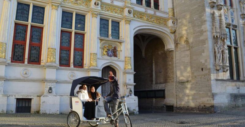 Bruges: Private Guided Tour by Pedicab - A Closer Look at the Bruges Pedicab Tour