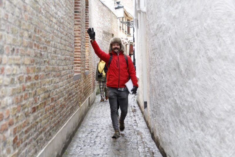 Bruges: Private Interactive Trivia City Tour - Navigating the Cost and Experience