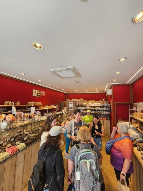 Bruges: Walking Tour with Hot Chocolate & Chocolate Tasting - Final Thoughts