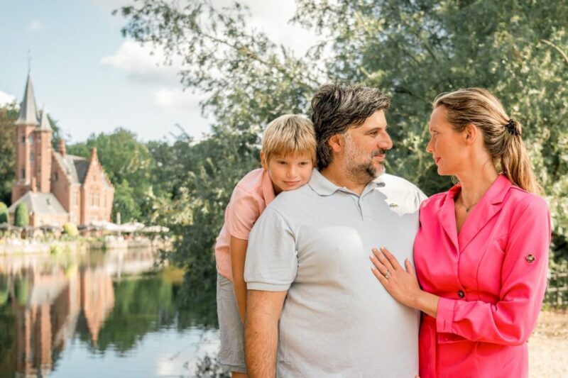 Bruges : Your private 30min. photoshoot in the medieval city - Authentic Reviews and Client Satisfaction