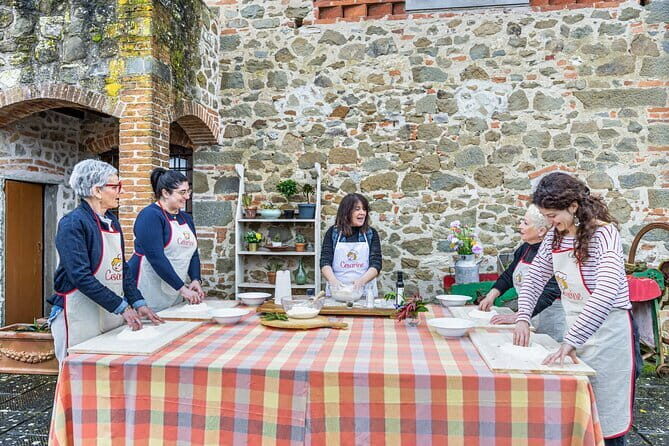 Bruschetta, Ravioli & Traditional Recipes Class in Chianti - Analyzing the Price and Value