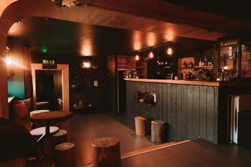 Brussels: Axe Throwing & Craft Beer Experience - FAQs