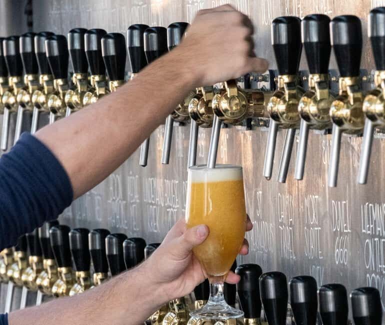 Brussels: Belgian Beer World VIP Tour incl. Gourmet Dinner - Who Should Consider This Experience