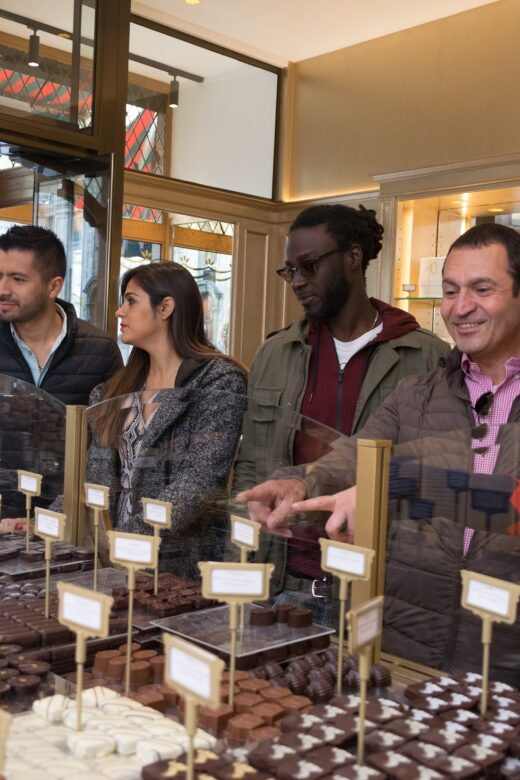 Brussels: Belgian Chocolate Tasting Tour - Group Size and Logistics