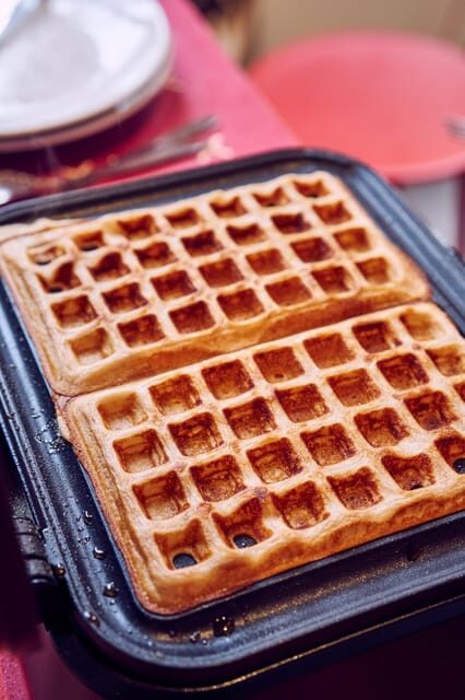 Brussels: Belgian Waffle Making Workshop with Beer Tasting - An In-Depth Look at the Waffles n Beer Workshop