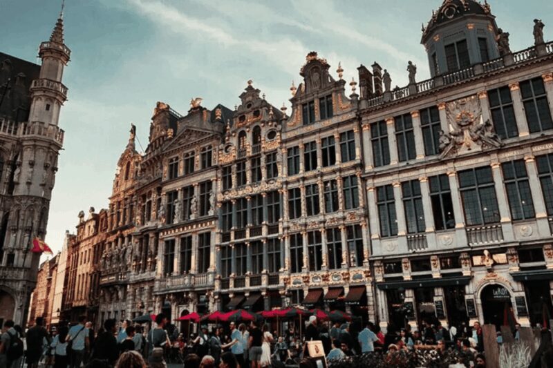 Brussels: Christmas Lights and Markets 3 Hour Walking Tour - Authentic Experiences and Traveler Insights