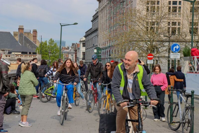 Brussels: City Highlights and Hidden Gems Bike Tour - The Sum Up
