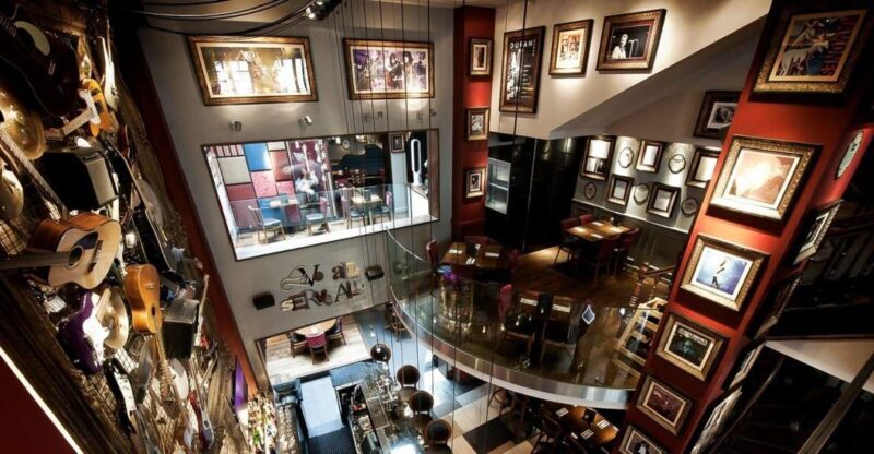 Brussels: Hard Rock Cafe with Set Menu for Lunch or Dinner - Frequently Asked Questions
