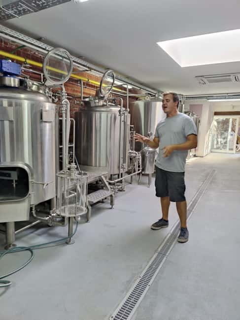 Brussels: micro brewery & distillery tour + beer tasting - What You’ll Take Away