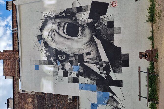 Brussels through its comics murals - What Could Be Better?