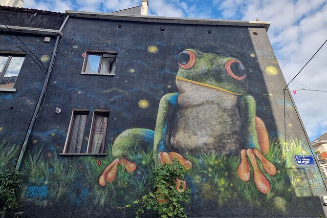 Brussels through its comics murals - Group Size, Duration, and Practicalities