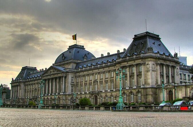 Brussels Tootbus Discovery Hop On Hop Off Bus and walking tours - Key Points