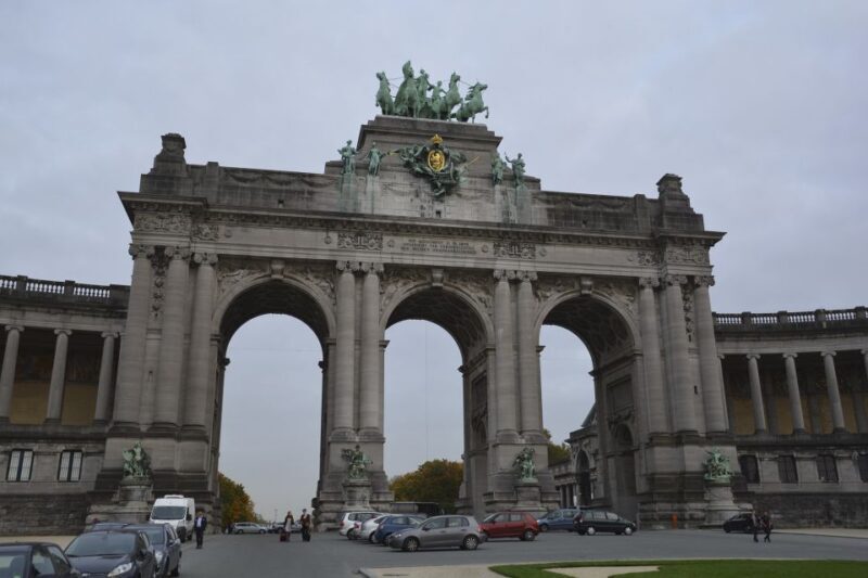 Brussels: Walking Tour from Central Station to Manneken Pis - The Sum Up