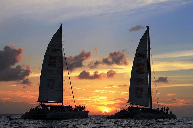 Bubbly Sunset Cruise - The Crew & Service