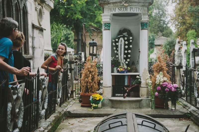 Bucharest: 3-Hour Dark History Tour with a Local - Key Points