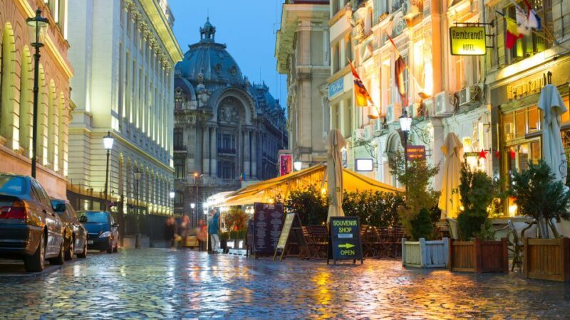 Bucharest: 4-Hour Walking Food Tour in the Old Town - Key Points